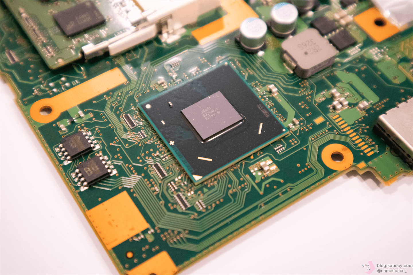 LIFEBOOK A573/G, A553/G, A553/HのCPU交換方法 – ページ 6 – あの角を曲がれば、かぼしー